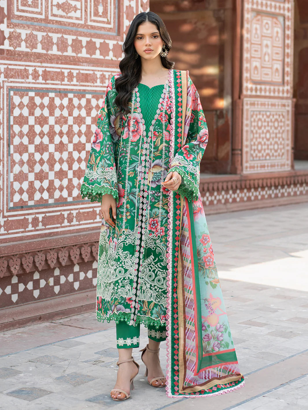 Binilyas Naqsh Naz Luxury Embroidered Lawn 3pc BINIL-NAQ-NAZ-2085-D ...