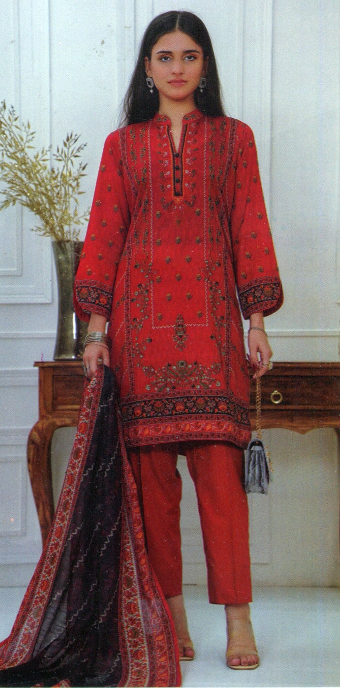 Jaffrani Kayseria VOL-17 Unstitched Printed Lawn 3pc JAFF-B-D-3PC-2715 ...